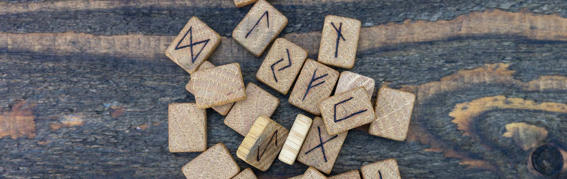 Interpretacion de las Runas | Tarot Sol Aguilar